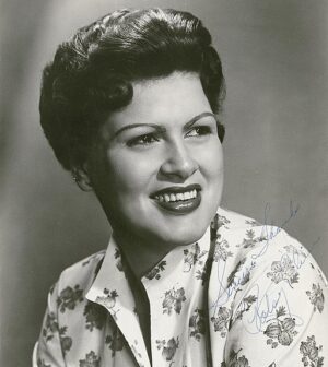 The story behind Patsy Cline's song, "Crazy" - OnStageCountry.com