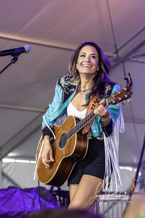 Annie Bosko: A Whirlwind of Energy at Faster Horses Festival ...